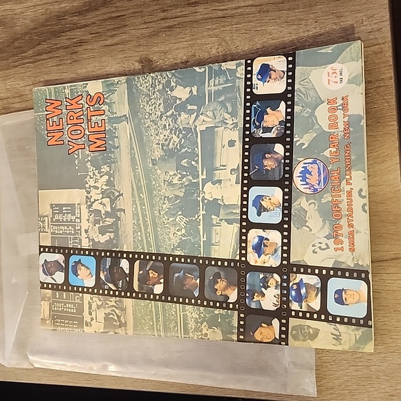 MLB | Other | 97 Mlb New York Mets Official Yearbook Shea Stadium | Poshmark